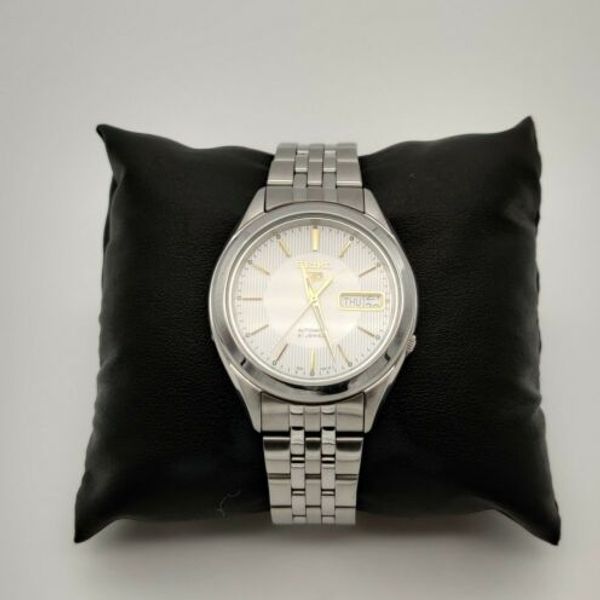 Seiko 7S26-03V0 Silver Gold | WatchCharts