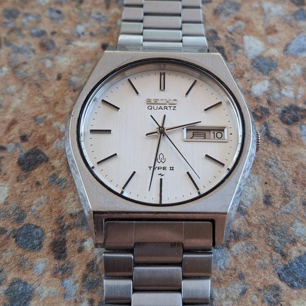 Vintage Seiko Quartz Type II 7123 7080 January 1982 Kanji Hino Trucks ...