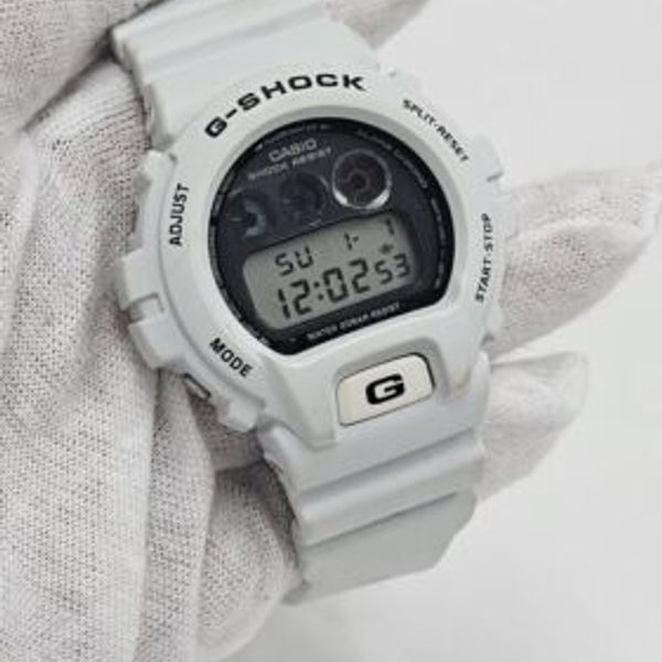Vintage Y2K Casio G Shock Watch Men’s 2000 1289 DW-6900FS White New Battery | WatchCharts ...