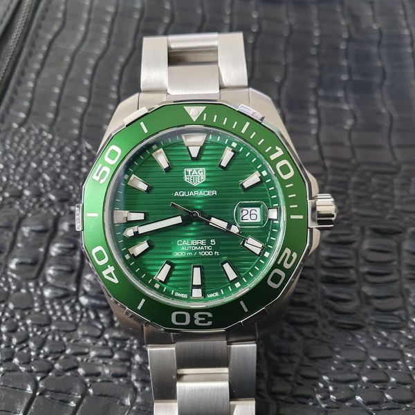 TAG Heuer Hulk Green Aquaracer Men's Watch - WAY201S.BA0927 ...
