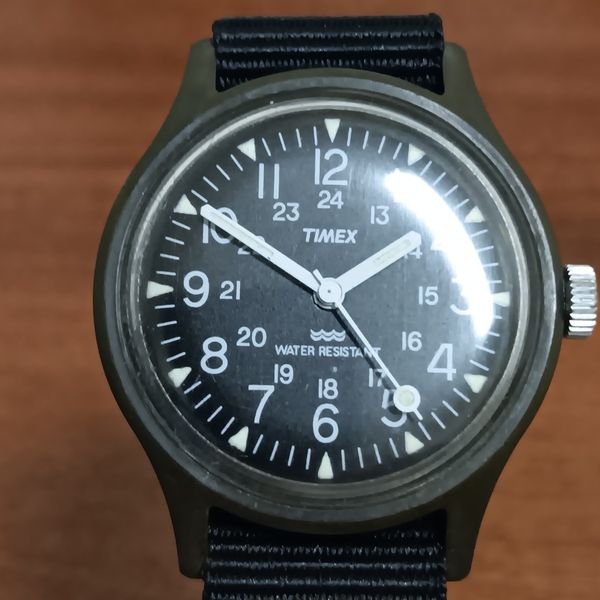 Vintage Timex MacGyver Camper Military Field Watch Men 35mm Green ...
