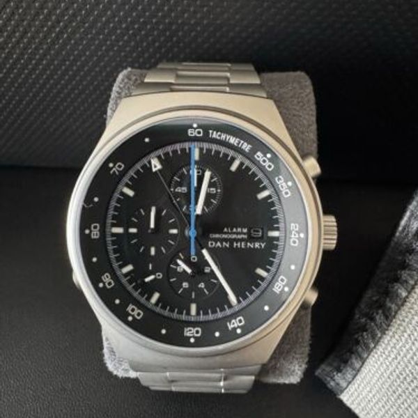 Dan Henry chronograph 1972 Maverick | WatchCharts Marketplace