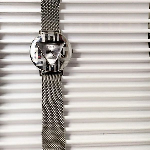 GUESS 'ICONIC LOGO SS MESH', WATCH | WatchCharts Marketplace