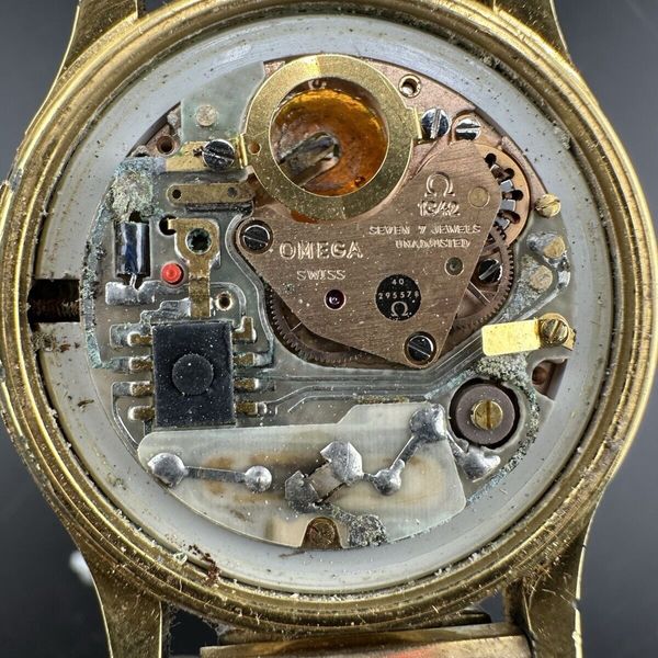 OMEGA Quartz Wristwatch Watch NONWORKIN AS FOUND READ Chevrolet Casting ...