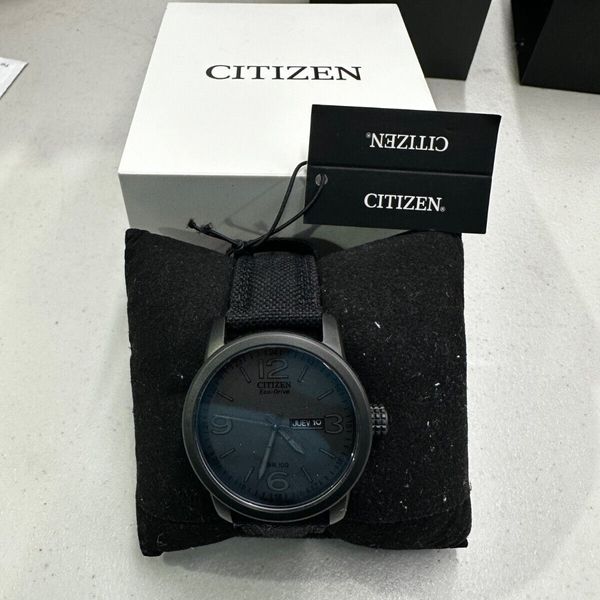Citizen Eco-Drive Black Dial Men's Watch BM8475-00F - NEW W/ DEFECT ...