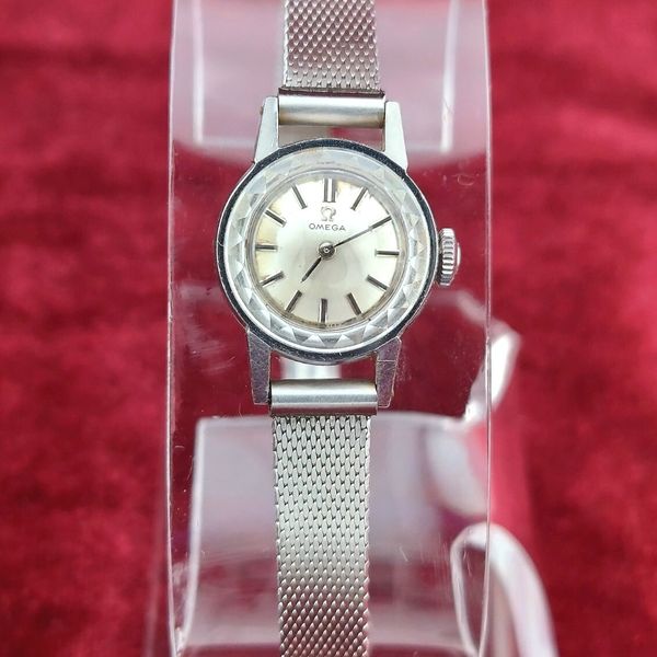 Vintage Omega Women's Elegant Cocktail Watch Swiss Manual Mechanical ...