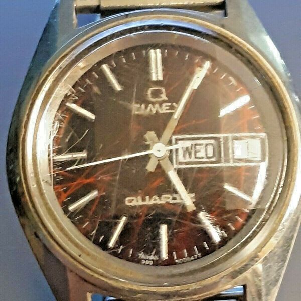 RARE Vintage Timex Q Red/purple Swirl Face Quartz Day Date ...