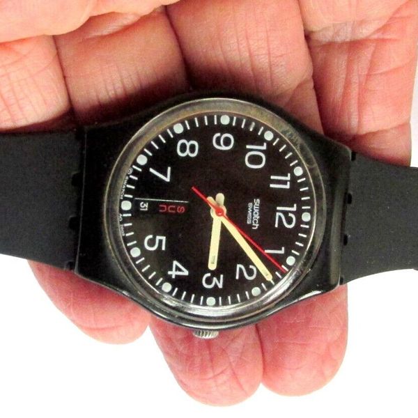 SWATCH WATCH ' RED SUNDAY ' GB 750 / AG 2003 | WatchCharts Marketplace