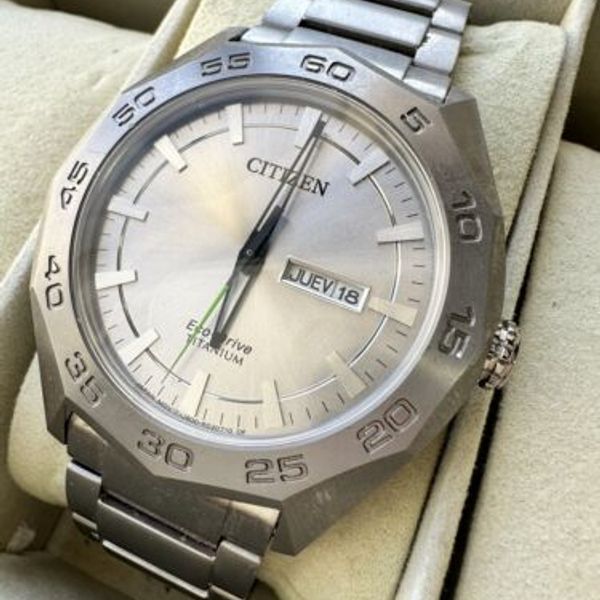Citizen Eco-Drive Super Titanium J800-R007068 Mens Wristwatch Eco-drive ...