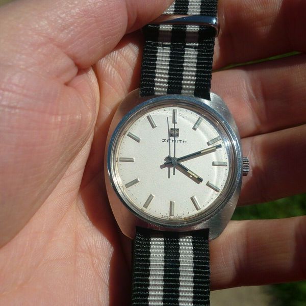 Near Mint Vintage Zenith Surf Hand winding watch 01.1291.125 cal 2562 | WatchCharts Marketplace