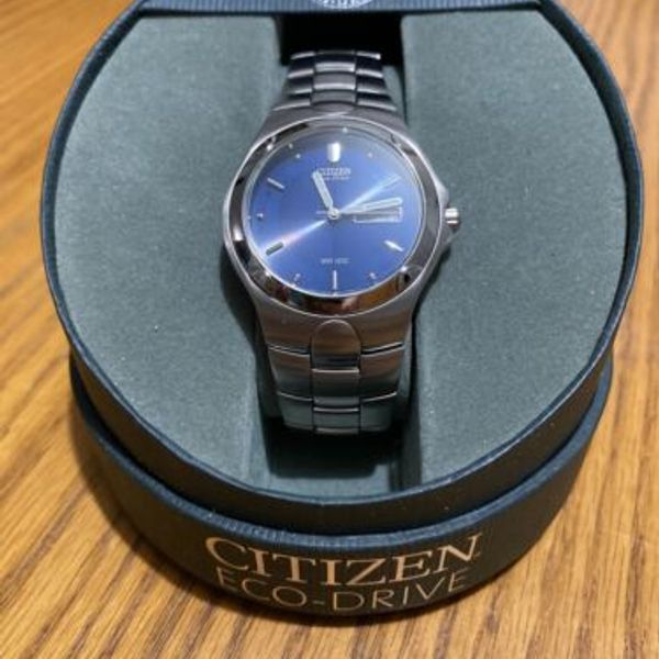 UNIQUE Men's SOLAR Watch CITIZEN Eco-Drive E101-K17535 | WatchCharts ...