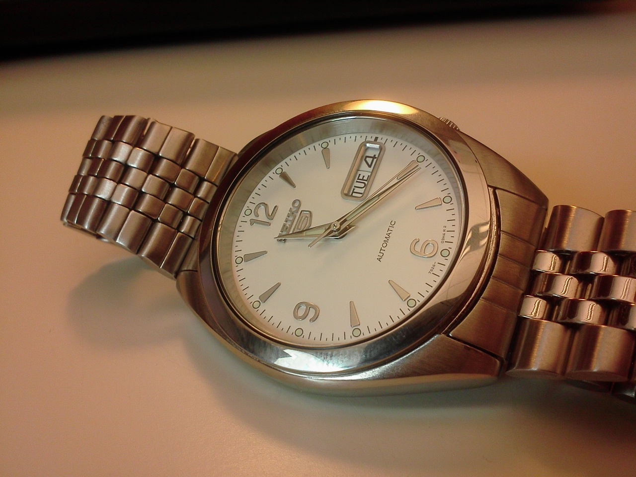 Seiko 5 SNK131 Price as of December 2025 | WatchCharts