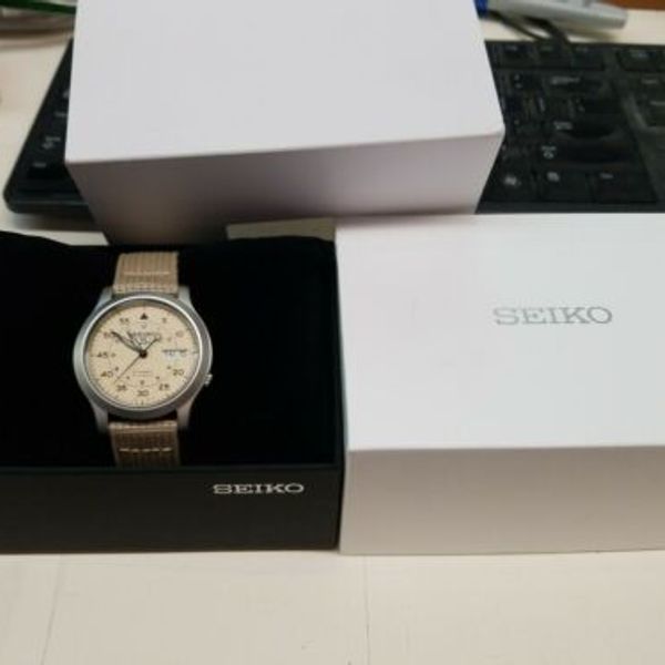 NEW Seiko 5 Beige Dial Beige Canvas Men's Watch SNK803 | WatchCharts ...