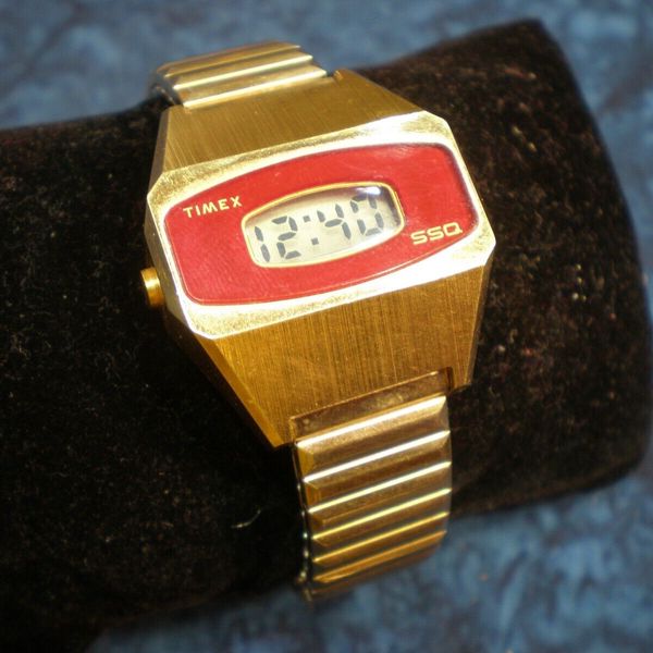 70s Red digital Timex watch ssq WORKS gold color stretch band ...