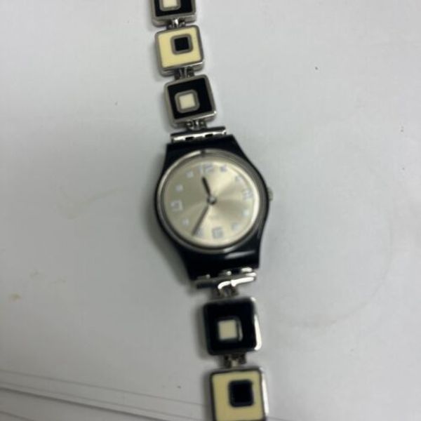 Vintage Swiss Swatch Womenâ s Watch 2002 Ladies Wristwatch New Battery ...
