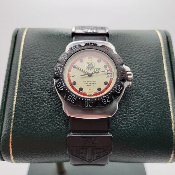 TAG Heuer Formula 1 WA1211 Luminous/Red Dial Mid Size 35mm F1 Men's ...