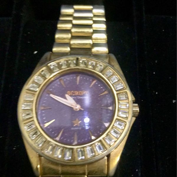 Script gold watch (Japan-made watch) | WatchCharts Marketplace