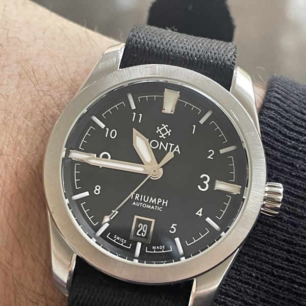 [$650 USD] Monta triumph v1 | WatchCharts Marketplace