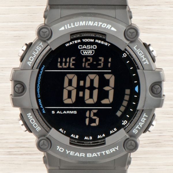 Casio AE-1500WH Negative Display NEW BATTERY | WatchCharts Marketplace