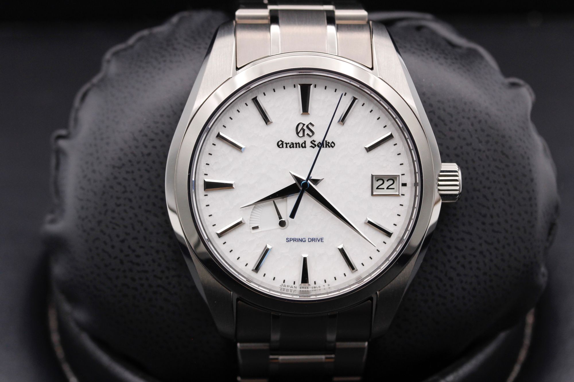 FSOT: Grand Seiko Spring Drive Snowflake - SBGA211 - White - Titanium ...