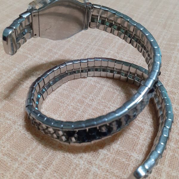 SWATCH LADY...AG 2001 | WatchCharts Marketplace