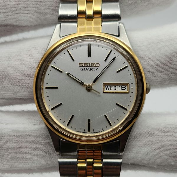 Seiko Men's Vintage Two-Tone Day/Date Quartz Watch 7N43-8A39 | WatchCharts Marketplace