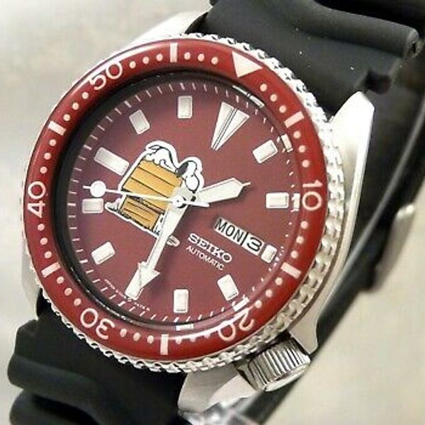 Seiko Burgundy Ceramic Snoopy Peanuts Automatic Day Date Diver Watch ...