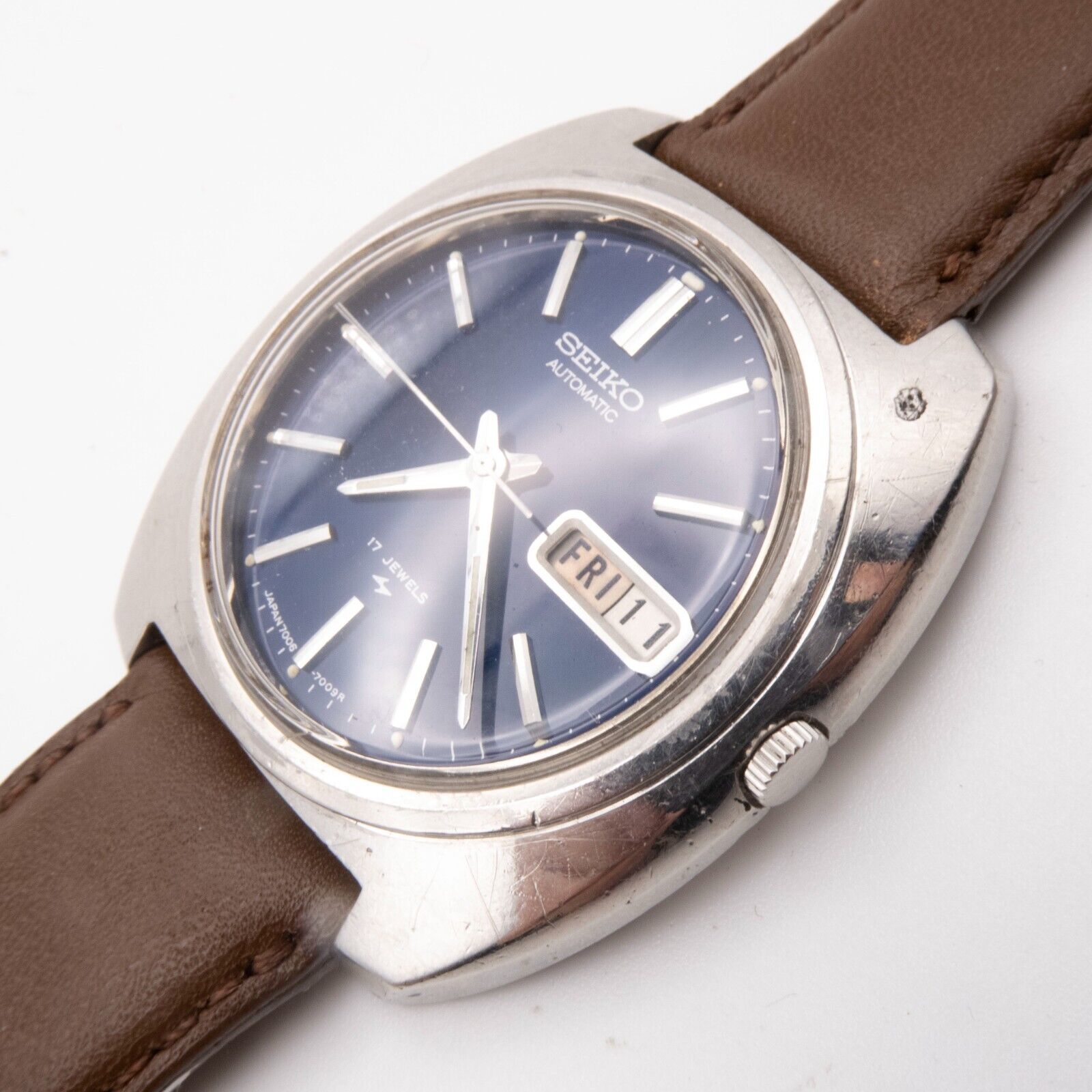 Seiko Automatic 7006-7007 Price, Specs, Market Insights | WatchCharts