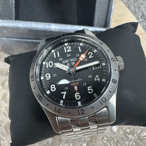 Seiko 5 Sports Automatic GMT Black Dial Steel Bracelet Watch SSK023 ...
