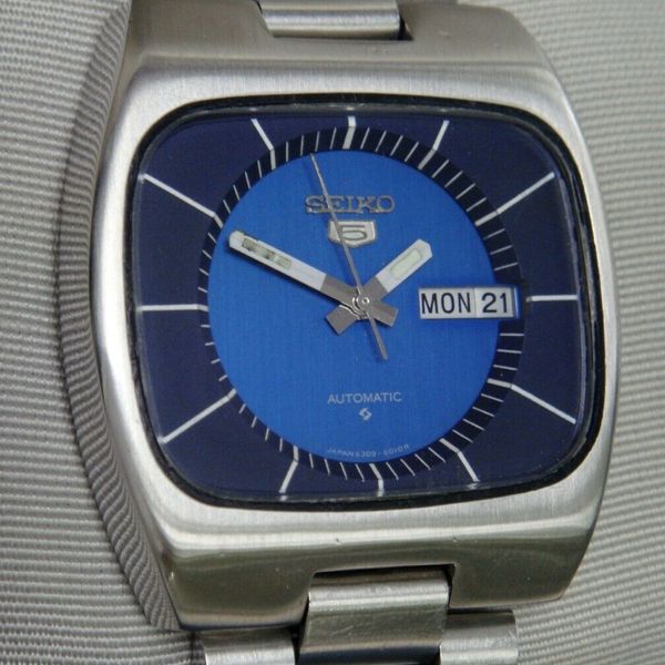 MINT Vintage Seiko 5 Automatic 6309-601A Day/Date | WatchCharts Marketplace