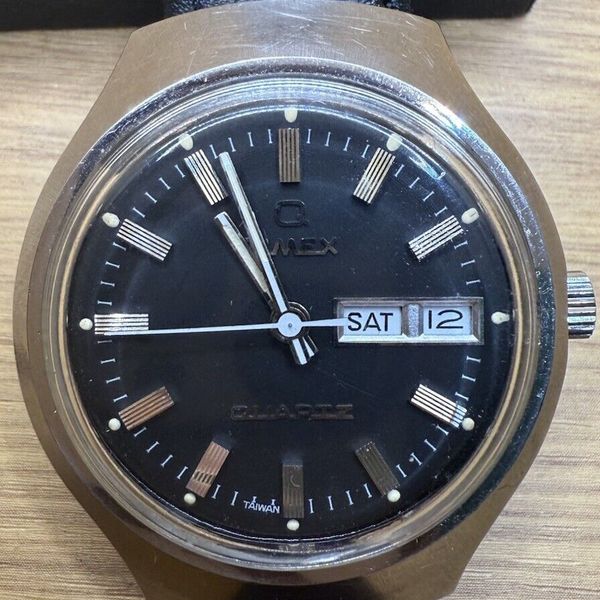 MINTY VINTAGE 1970S Timex Q Falcon Eye Black DAY/DATE Dial MEN'S WATCH ...