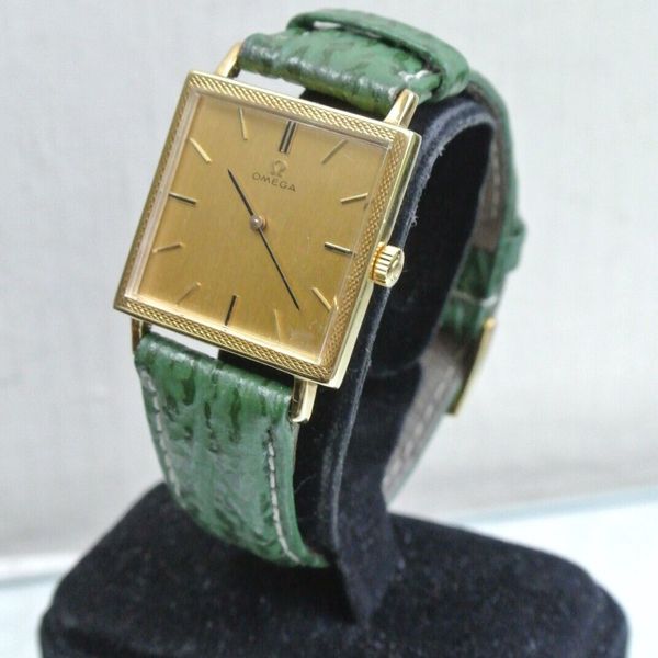 Omega Tank 18K gold watch, Swiss hallmarks, manual wind, 28mm square ...