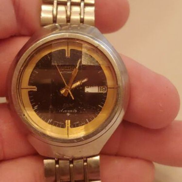 Vintage SEIKO AUTOMATIC DX 17 Jewels 6106-7689 Stainless Steel Men’s Wristwatch | WatchCharts ...