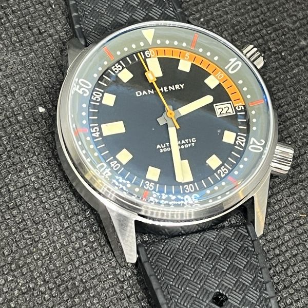 DAN HENRY Mens Watch 1970 Automatic 200M Black/Orange Stainless Steel ...