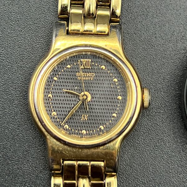 Lot of 5 Women's Watches â Seiko, Perry Ellis, Oleg Cassini & Sanyo | WatchCharts Marketplace