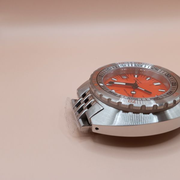 Seestern Sub 300 Orange | WatchCharts Marketplace