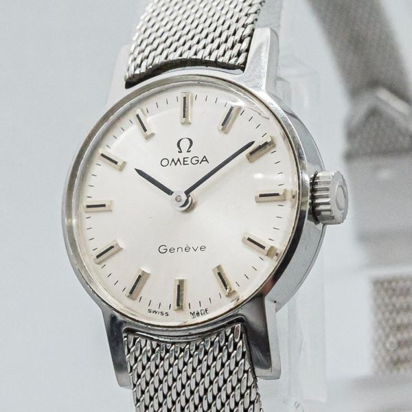 *NEAR MINT* Vintage OMEGA Geneve Cal.485 Manual Winding Silver Dial ...
