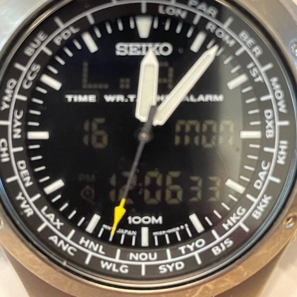 Seiko Duo-Display Quartz Cal. H023 Sportura Chronograph World Timer ...