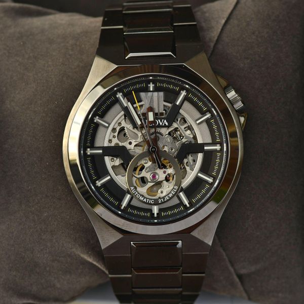 [WTS] Bulova Maquina Gunmetal Skeleton 98A179. Barely worn full kit ...