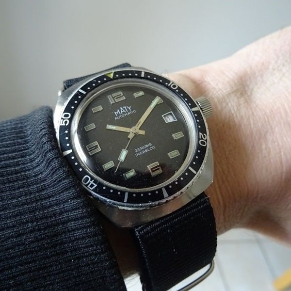 [€200 EUR] Maty Big Crown 70’s - French Diver 200m - ETA 2472 [EU ...