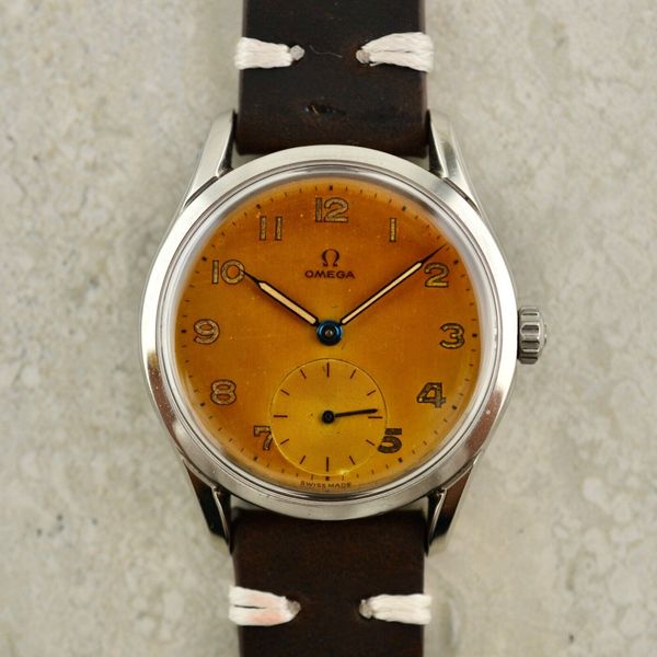 C.1952 Vintage Omega Calatrava tropical dial watch ref. 2639-10 Ω 266 ...