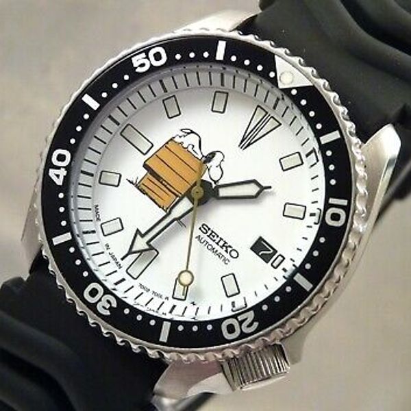 Seiko Snoopy Peanuts White Submariner Automatic Divers Date Watch ...
