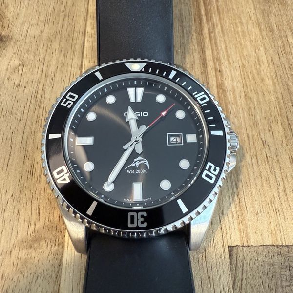 Casio MDV106 Duro with 6 Band Collection - Excellent Used Condition ...