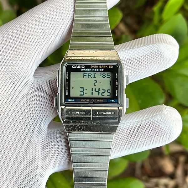 Vintage Casio World Time Data Bank Japan Made Men's Watch DB-520 Mod. 675. | WatchCharts Marketplace
