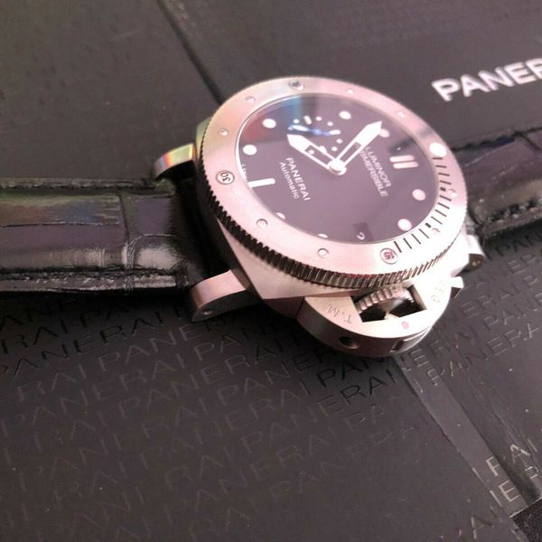 Panerai Luminor Submersible PAM00682 PAM 682 | WatchCharts Marketplace