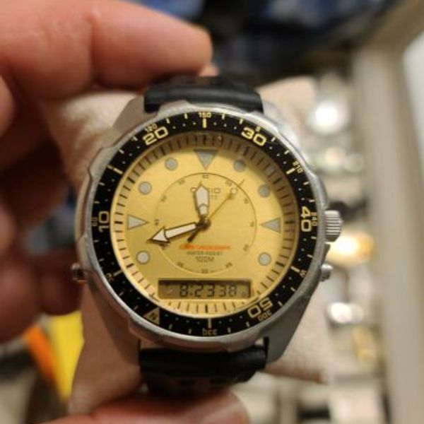 Casio AMW-320C "Arnie" Dive Watch New Battery Module 358 ..EXCELLENT ...