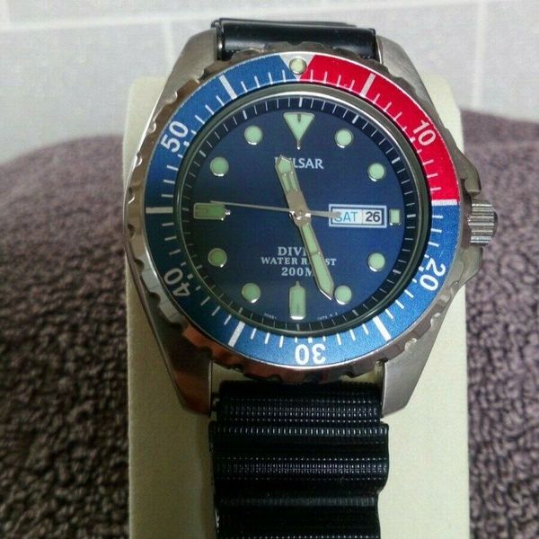 PULSAR BY SEIKO MENS PEPSI DIVERS WATCH 670100. 200M RED/BLUE BEZEL ...