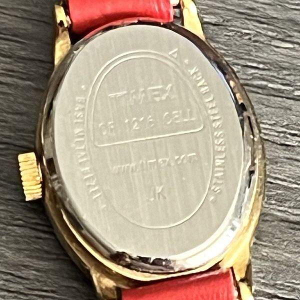 Vintage Ladies Timex Wristwatch Watch - Gold & Red Leather ...