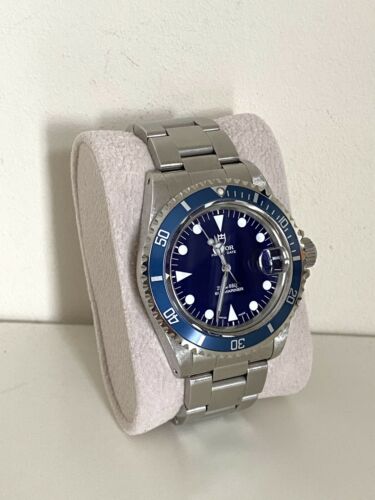 Tudor Submariner-Factory Blue Dial/ Bezel - Price Oysterdate | WatchCharts