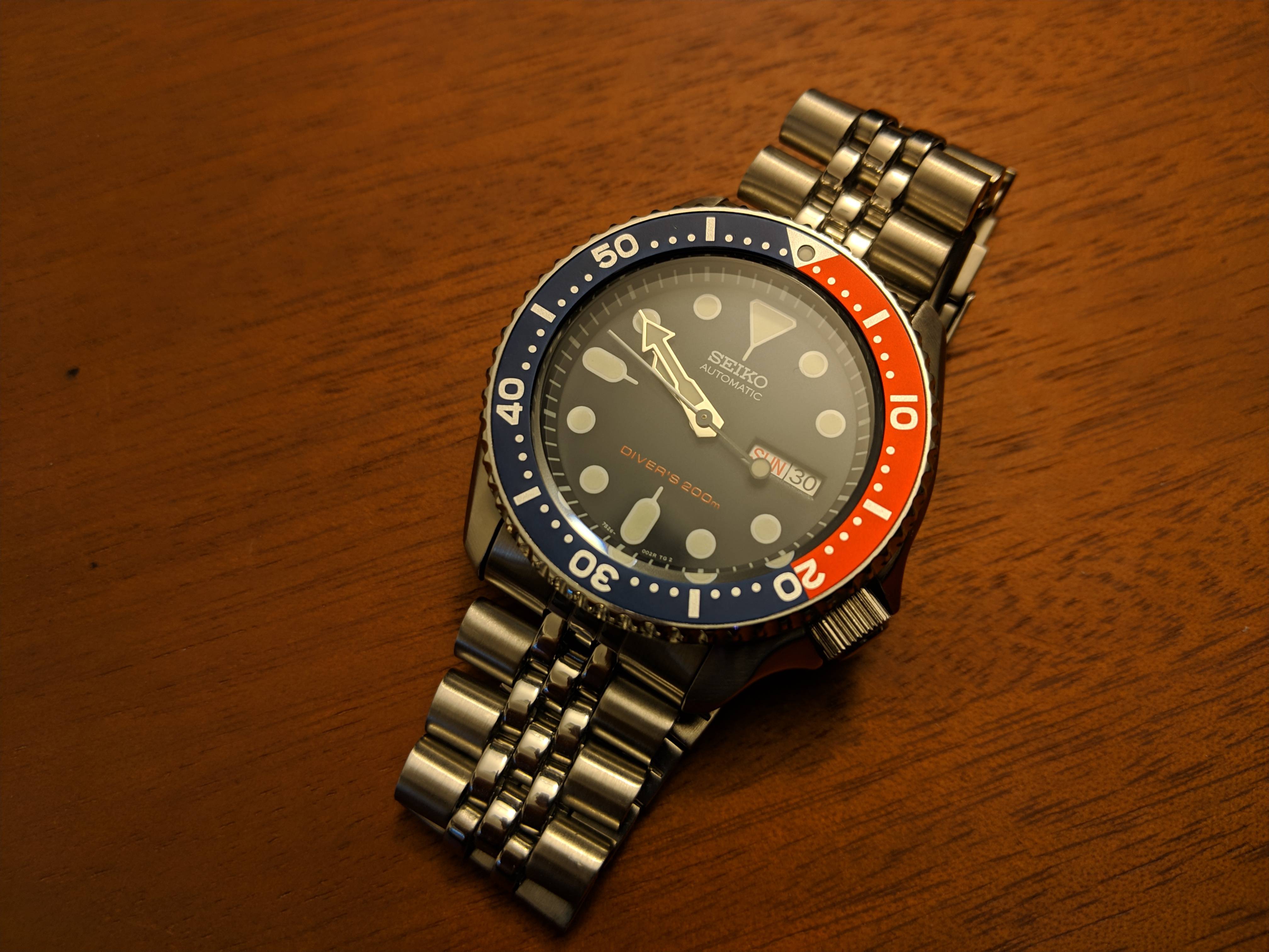 [WTS] Seiko SKX009 Pepsi on Jubilee Bracelet & Silicone strap | WatchCharts